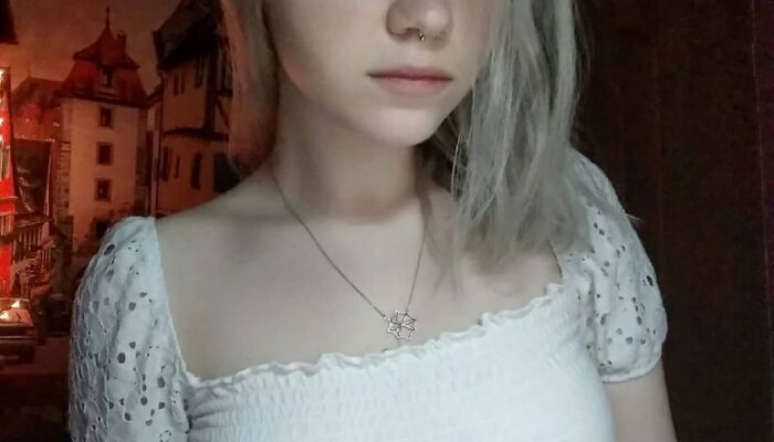 Слив блогерш | фото горячих голых знаменистостей - BLOGERSHI.RU